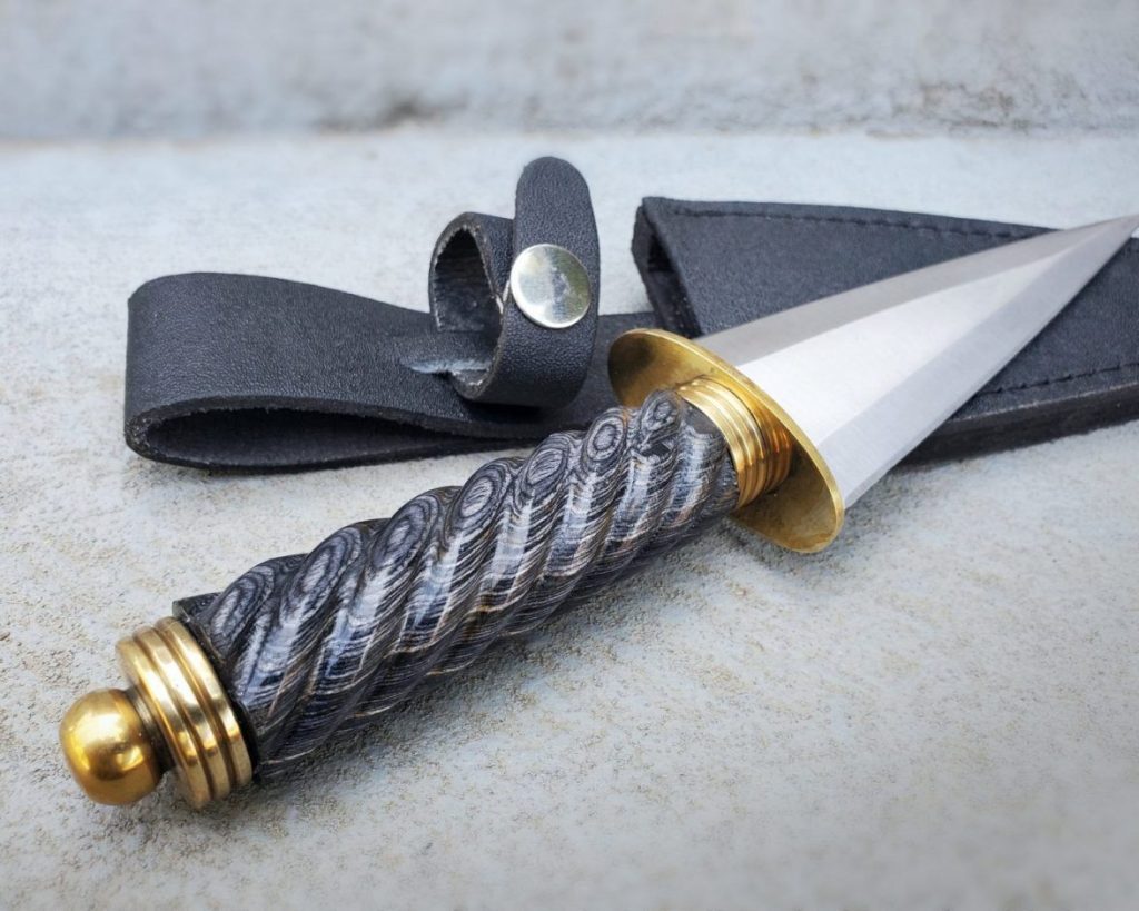 Black Spiral Athame, Large Altar Dagger, Occult Knives - Oddities For ...