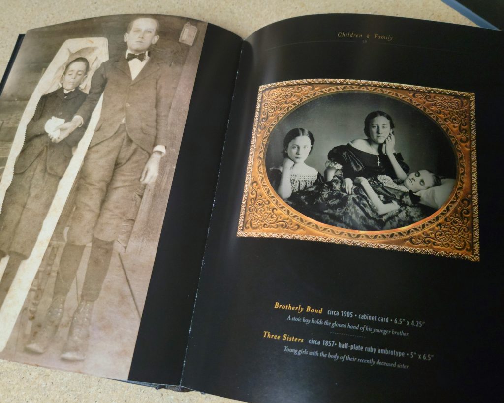 Post Mortem Book, Beyond the Dark Veil, Book of Death, Oddities ...