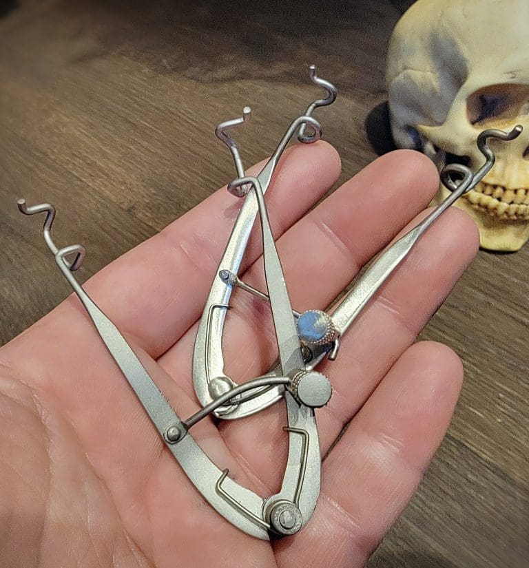 X2 Eye Speculum Set, Vintage Medical Style, Ophthalmic Eye Spreader ...